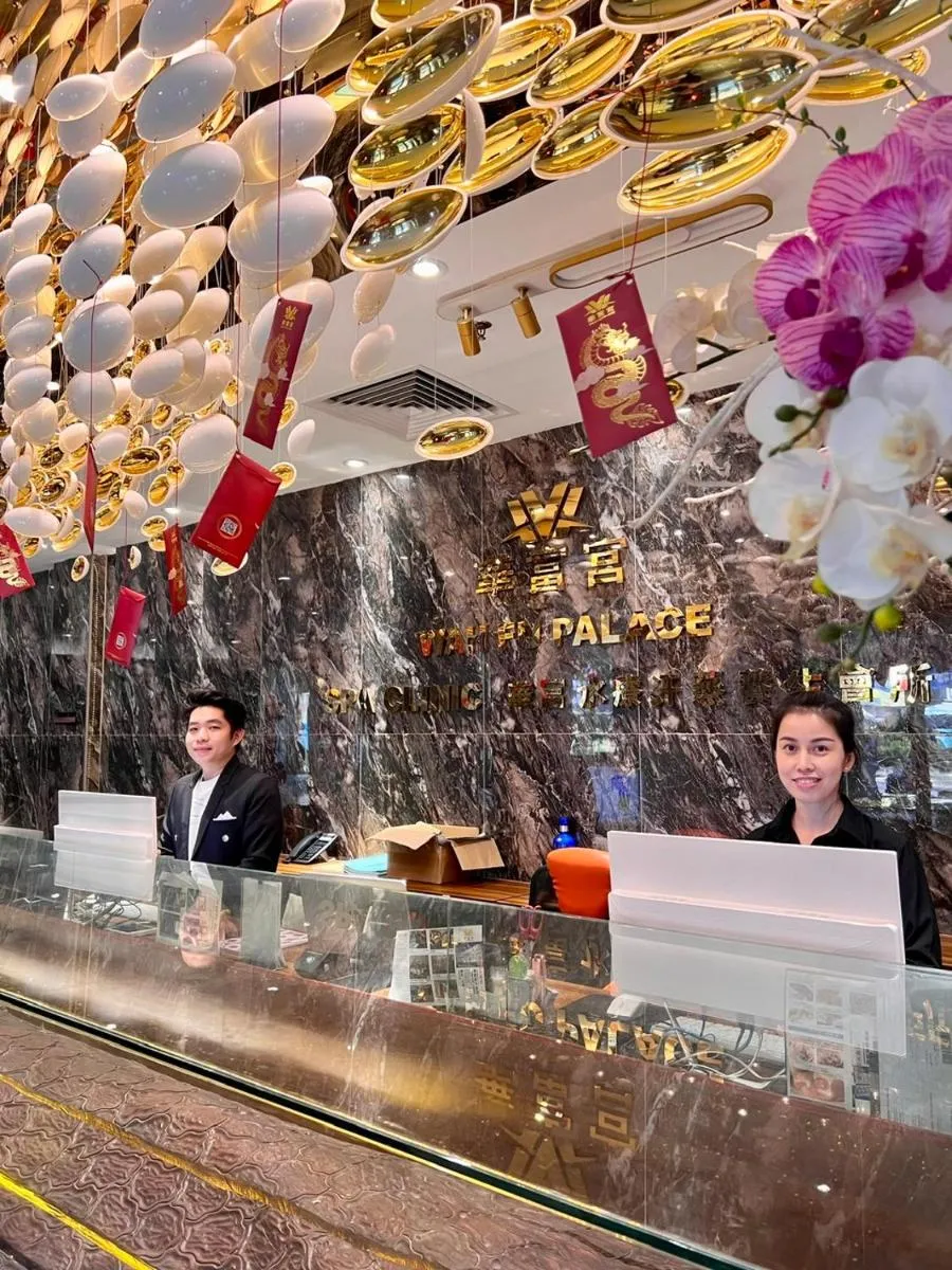Wah Fu Hotel - Concierge service Ho Chi Minh