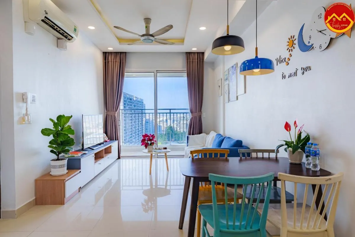 The Botanica – Apartment near Airport – Very Nice - Concierge service ...